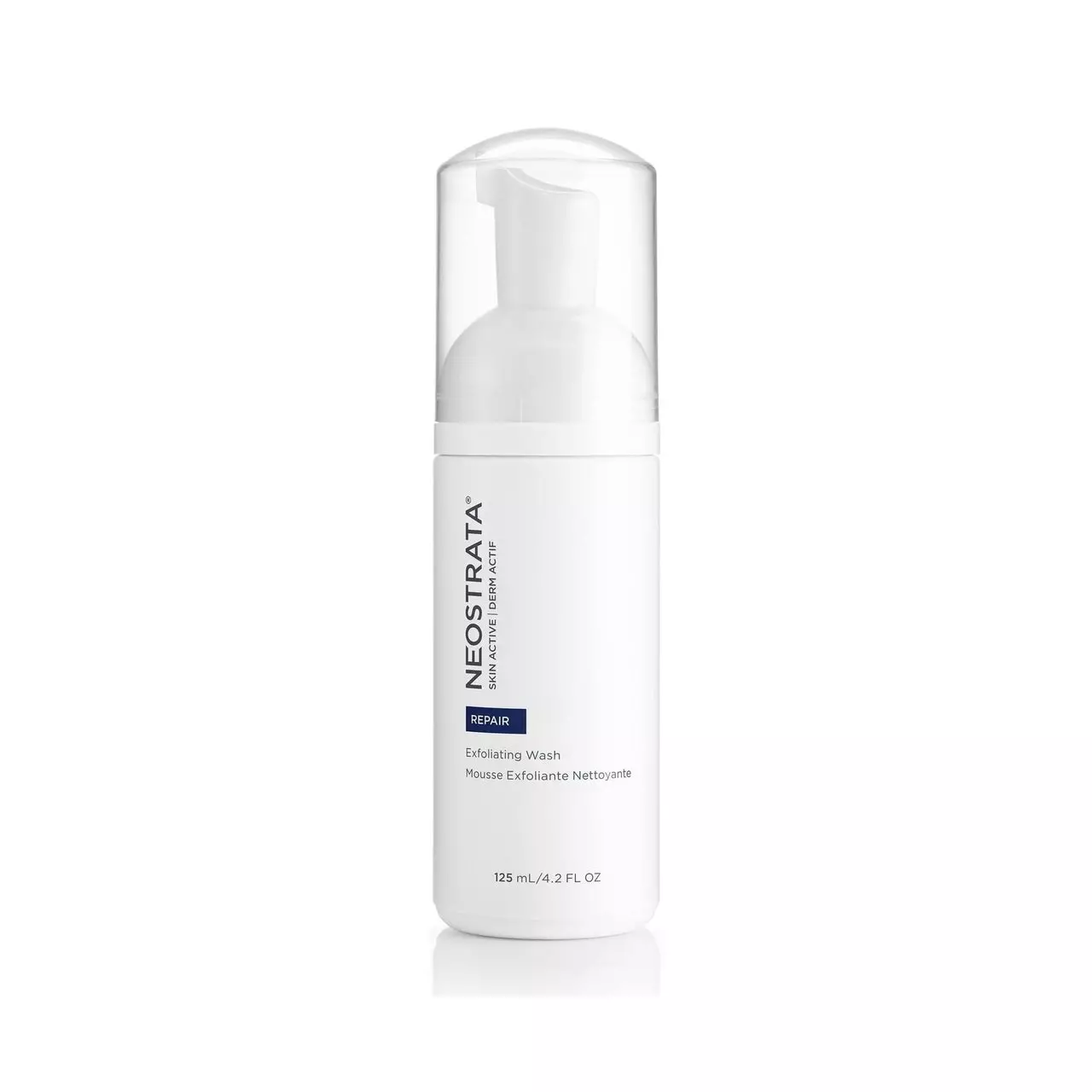 Neostrata Exfoliating Wash په سپینه پس منظر کې