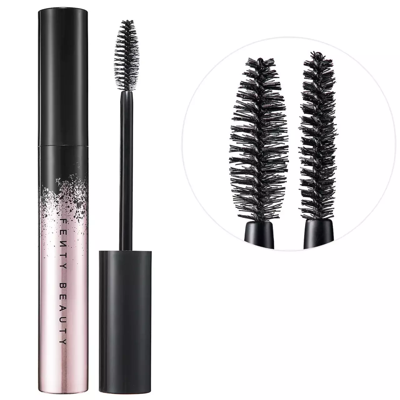 Fenty Beauty Full Frontal Volume, Lift & Curl Mascara på hvid baggrund