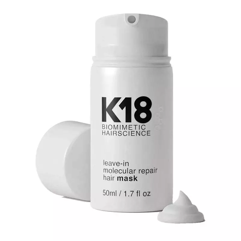 K18's Leave-In Molecular Repair Hair Mask på hvid baggrund